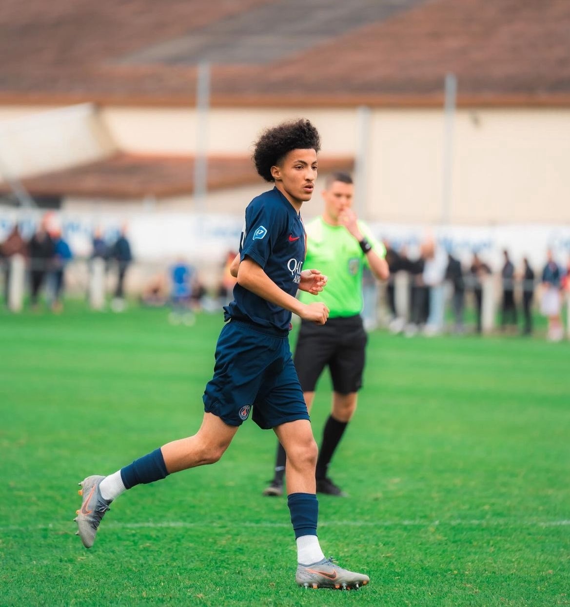 ريان أبو الناي… موهبة مصرية غزت العاصمة الفرنسية | النهار